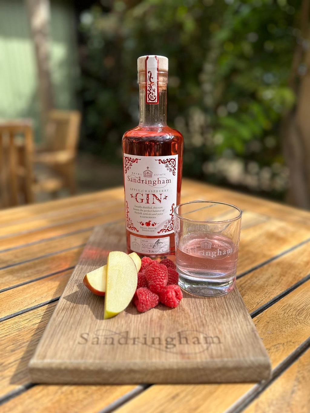 Sandringham Gin | Sandringham Royal Estate Gift Shop | Buy Online ...